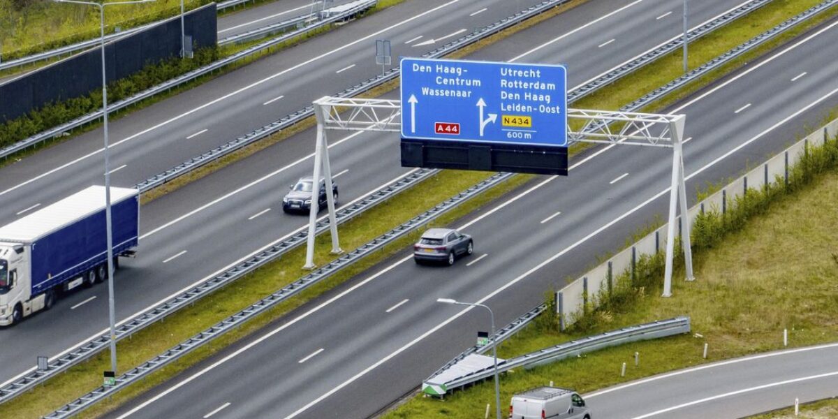 Deze snelwegen en N-wegen worden afgesloten tijdens NAVO-top | Centraal+