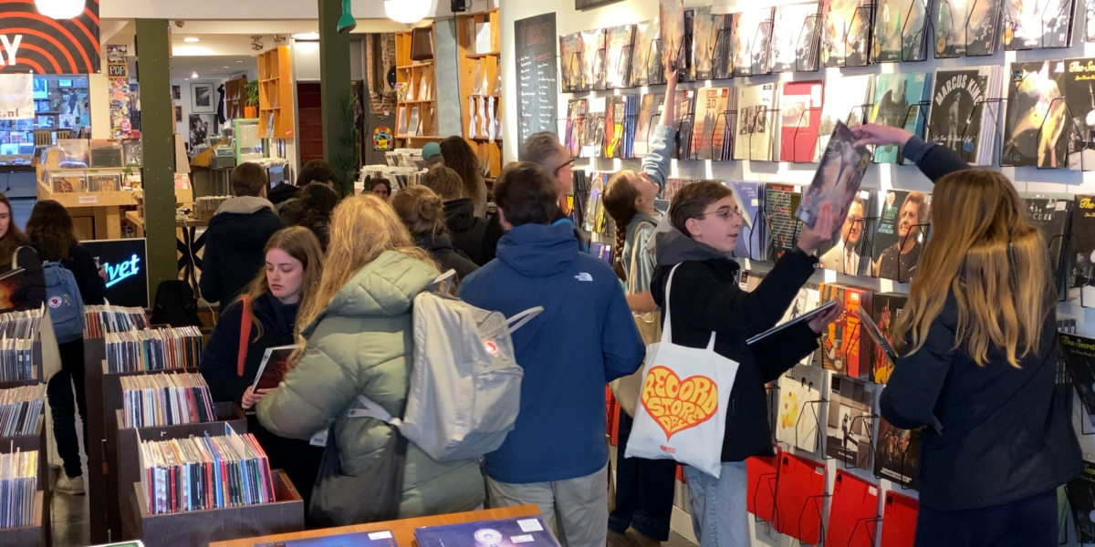 Record Store Day succesvoller dan ooit: 'Dit breekt records' | Centraal+